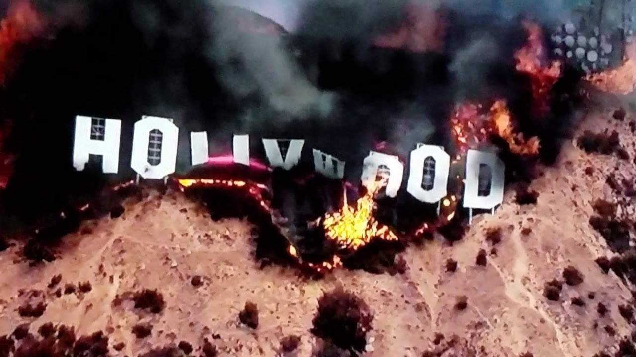 Pop Culture Maniacs Podcast #36: Hollywood in Crisis - Pop Culture Maniacs